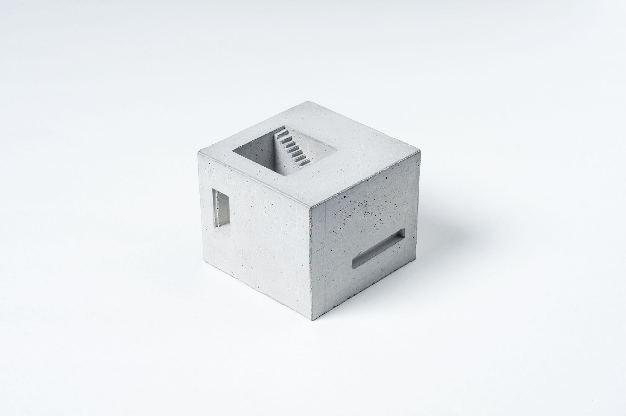 Spaces – Material Immaterial studio